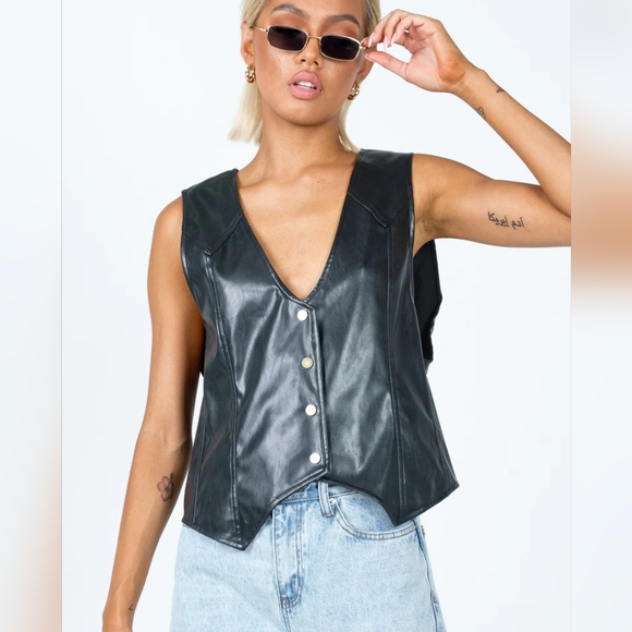 Princess Polly | Jackets & Coats | Princess Polly Oversized Faux ...